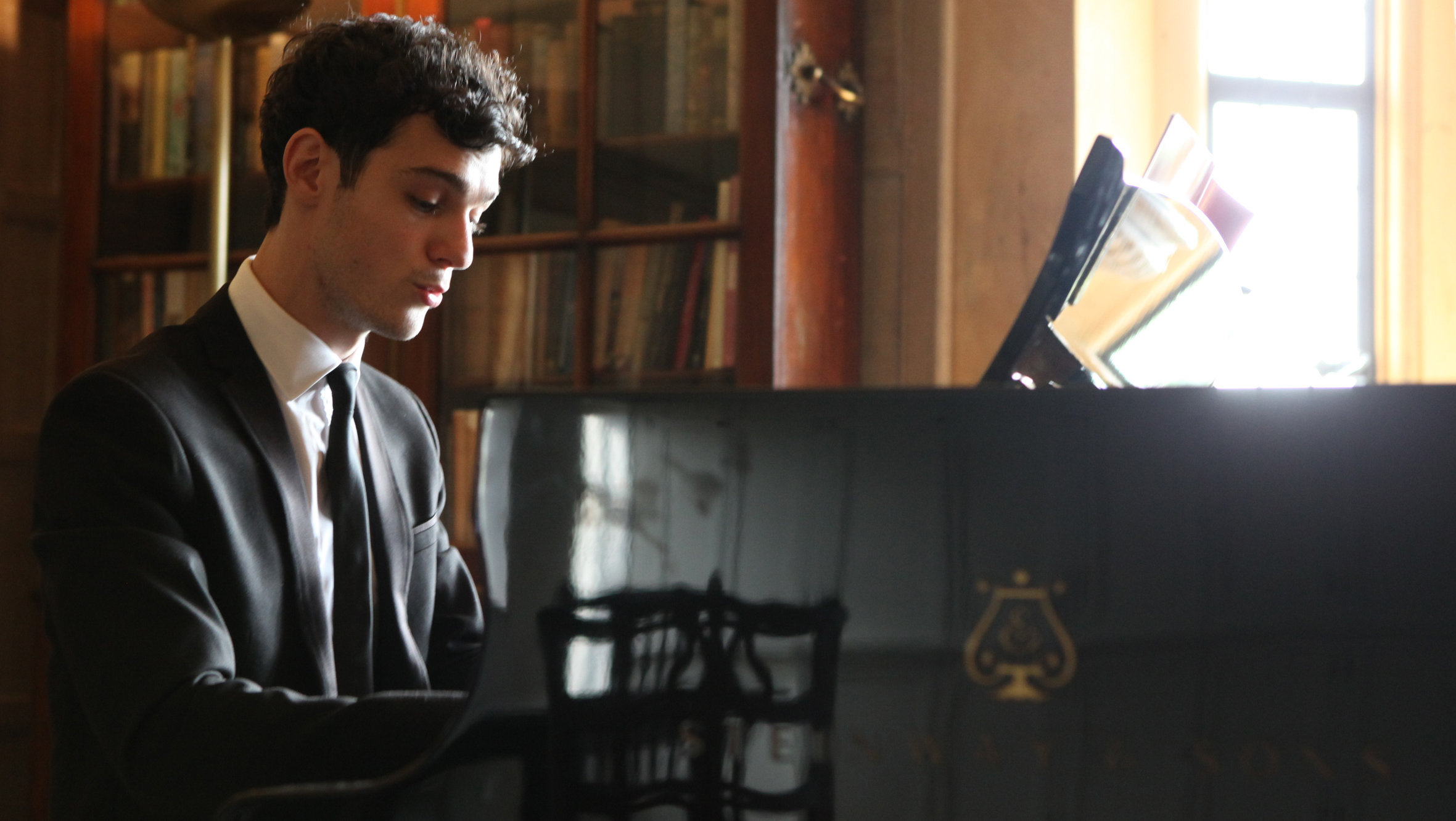 Concert Pianist George Todica | mushRoom Music Blog